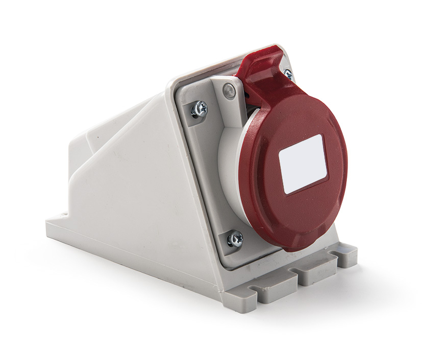 RS PRO IP44 Red Wall Mount 3P + E Industrial Power Socket, Rated At 32A ...